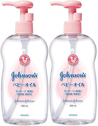 -/-/4901730075381・パッケージ個数:2・商品名：[J＆J ジョンソンベビーオイル　微香性　300ml ]　が・2個セットです。メーカーが最新のパッケージに変更した場合、新しいパッケージで届く場合がございますのでご了承の上ご注...