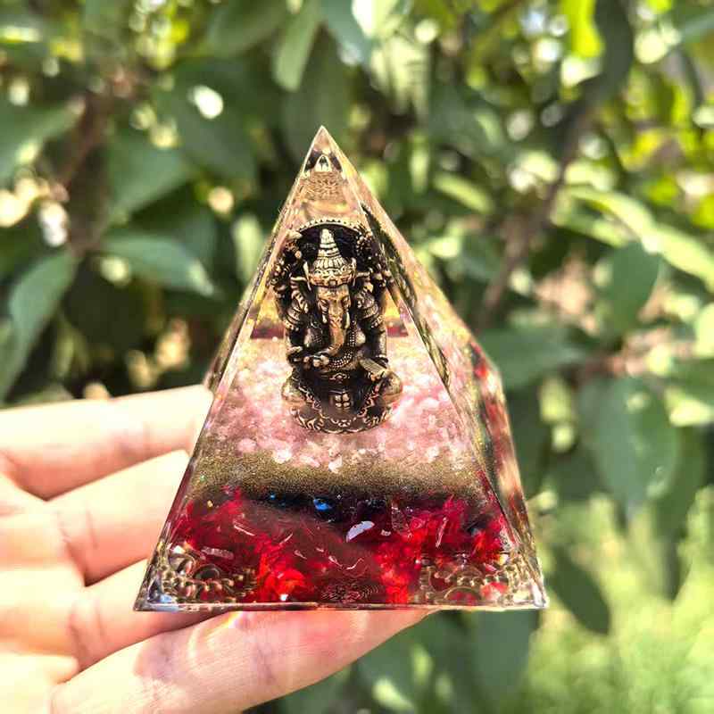 ・素材: 水晶滴膠・カテゴリ: 樹脂工芸品・カラー: 大象と歯車・サイズ: 5cm, 6cm, 8cm, 10cm・スタイル: 現代的シンプル・適用祝日: 汎用、クリスマス、バレンタインデー、父の日、母の日、先生の日、元旦、七夕、ハロウィン...