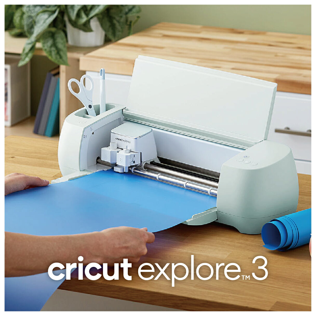 ■商品特徴■ 100種類以上の素材のカットが可能 ◆幅広いDIYが趣味の方に Cricut Explore 3は、100種類以上の素材に対応した高性能カッティングマシンです。 従来モデルより2倍の速度でカット が可能で、ビニールステッカーや...