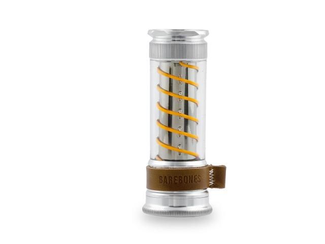 エジソンライトスティックLEDは新しいロープ状のLEDを採用したスティック状の小型ライト ベース部分に磁石が内蔵されより使い易くなりました。 真鍮と銅からなる製品の表面は、時が経つにつれ表面がゆっくりと経年変化し、美しく、豊かで、個性的な外...