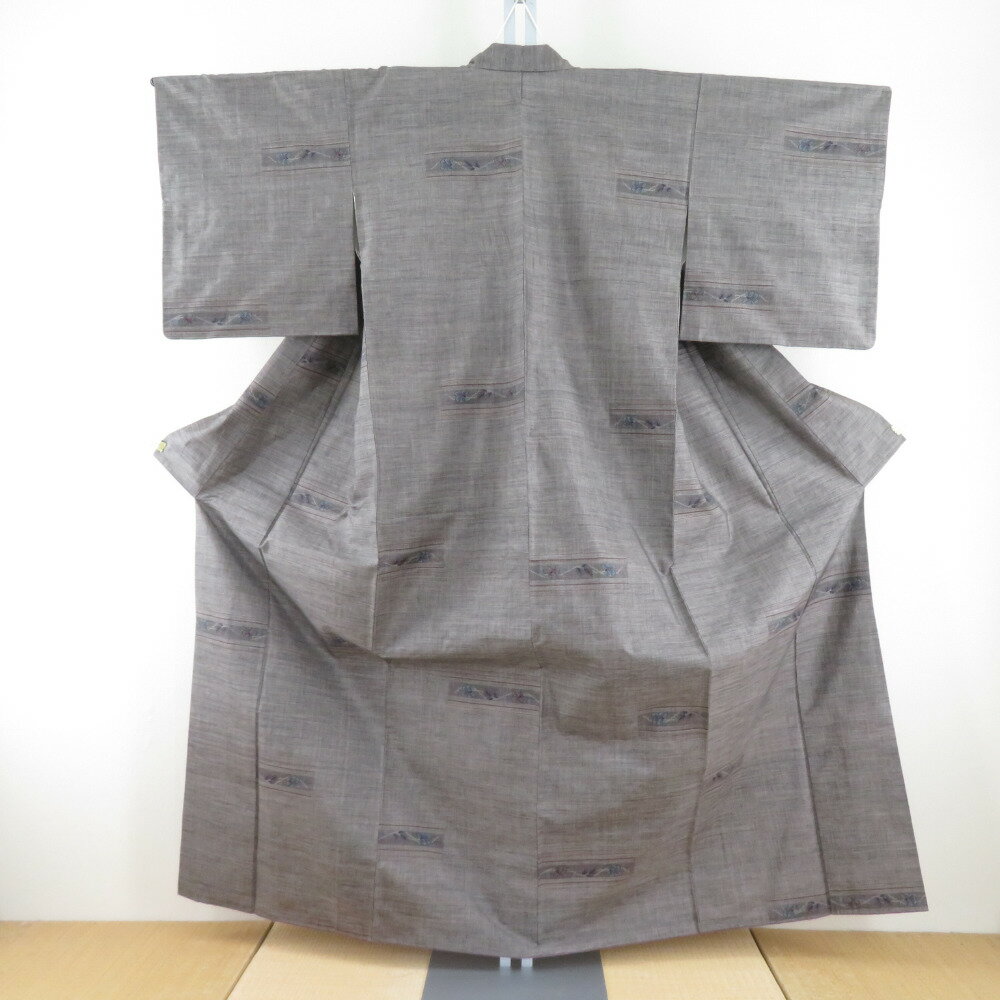 商品コードki5479AB アイテム紬 着物 対象レディース カラー 茶色 x 灰色 紬の種類大島紬 品質表示正絹 サイズ 身丈(肩から)：158cm裄丈：63cm袖丈：47cm前幅：23cm後幅：29cm 保証期間初期不良（到着から1週間...