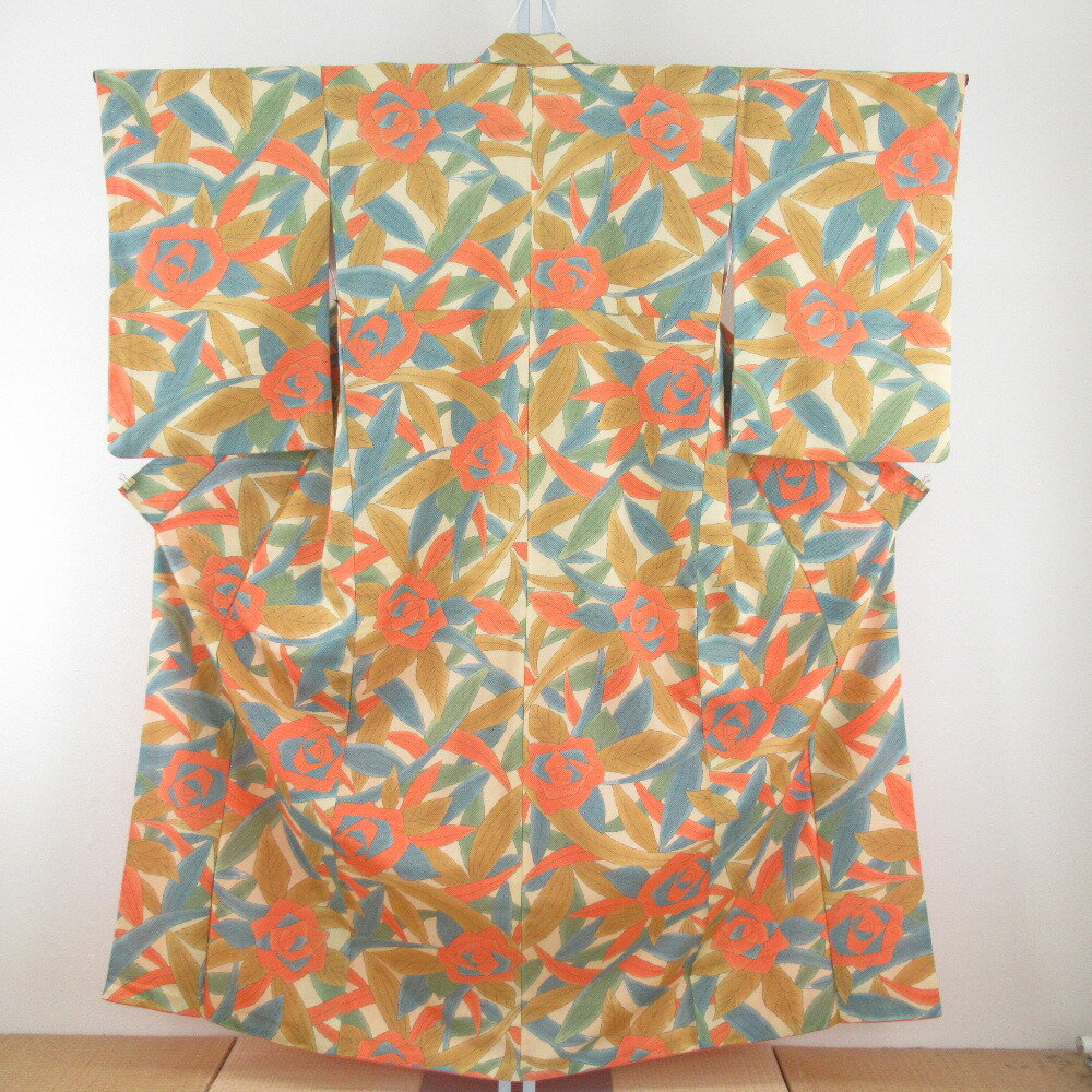 商品コードki6931AB アイテム小紋 対象レディース カラー 黄色 x オレンジ色 品質表示ポリエステル サイズ 身丈(肩から)：155cm裄丈：62cm袖丈：56cm前幅：23cm後幅：29cm 保証期間初期不良（到着から1週間）のみ...