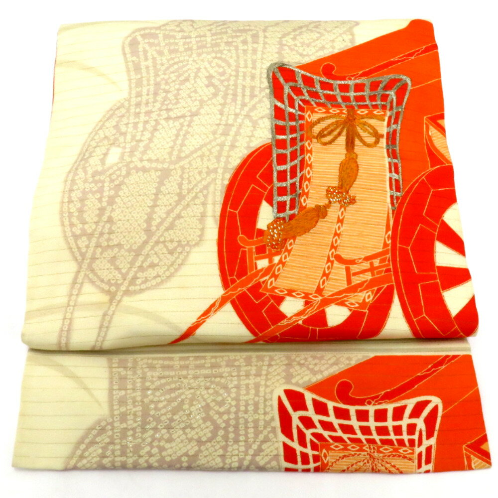 商品コードki7429AB アイテム名古屋帯 対象レディース カラー ベージュ 紫 オレンジ 銀 サイズ 幅：30.3cm全長：341cm 素材 正絹 保証期間初期不良（到着から1週間）のみ 商品状態 状態ランク 3：使用感やダメージあり ...