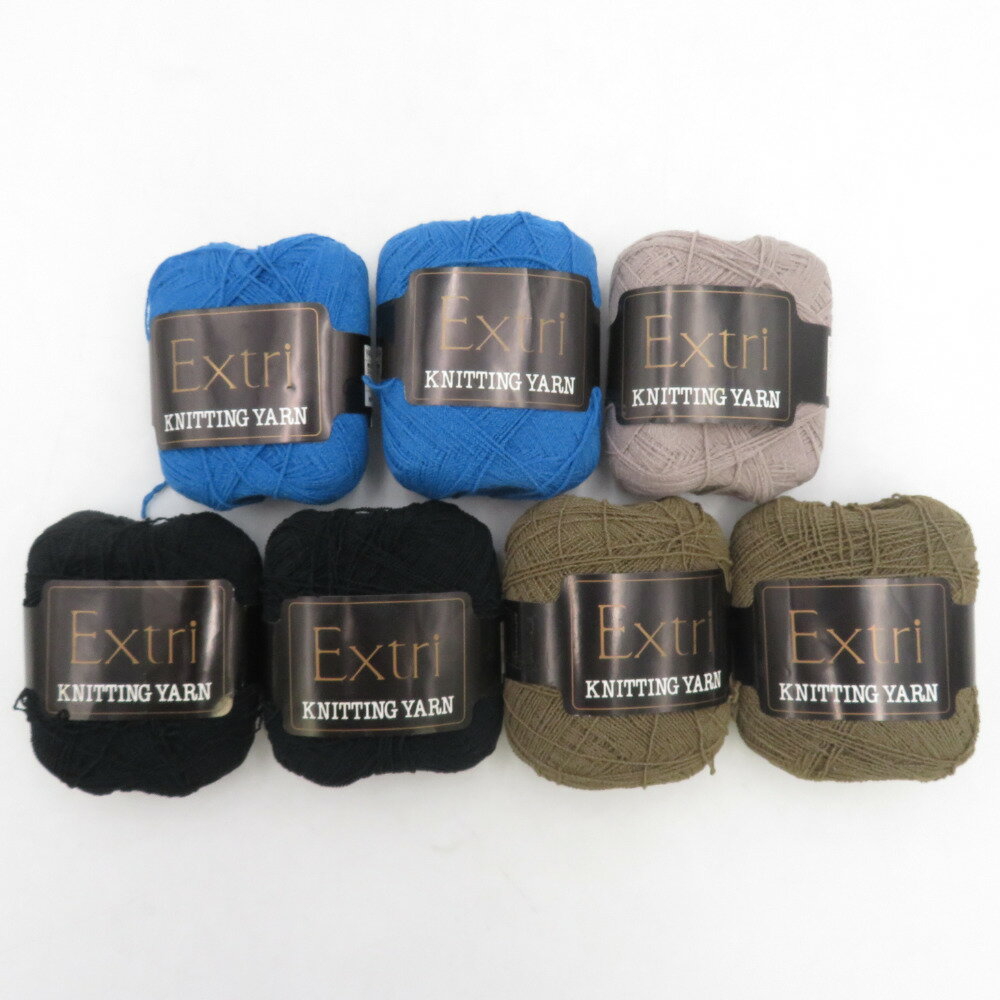 商品コードec12390 アイテム毛糸 カラー ブルー x ブラック　他 品質表示毛48％アクリル36％アンゴラ5％ナイロン9％ポリウレタン2％ サイズ 保証期間初期不良（到着から1週間）のみ 商品状態 状態ランク 6：使用感なく未使用に近...