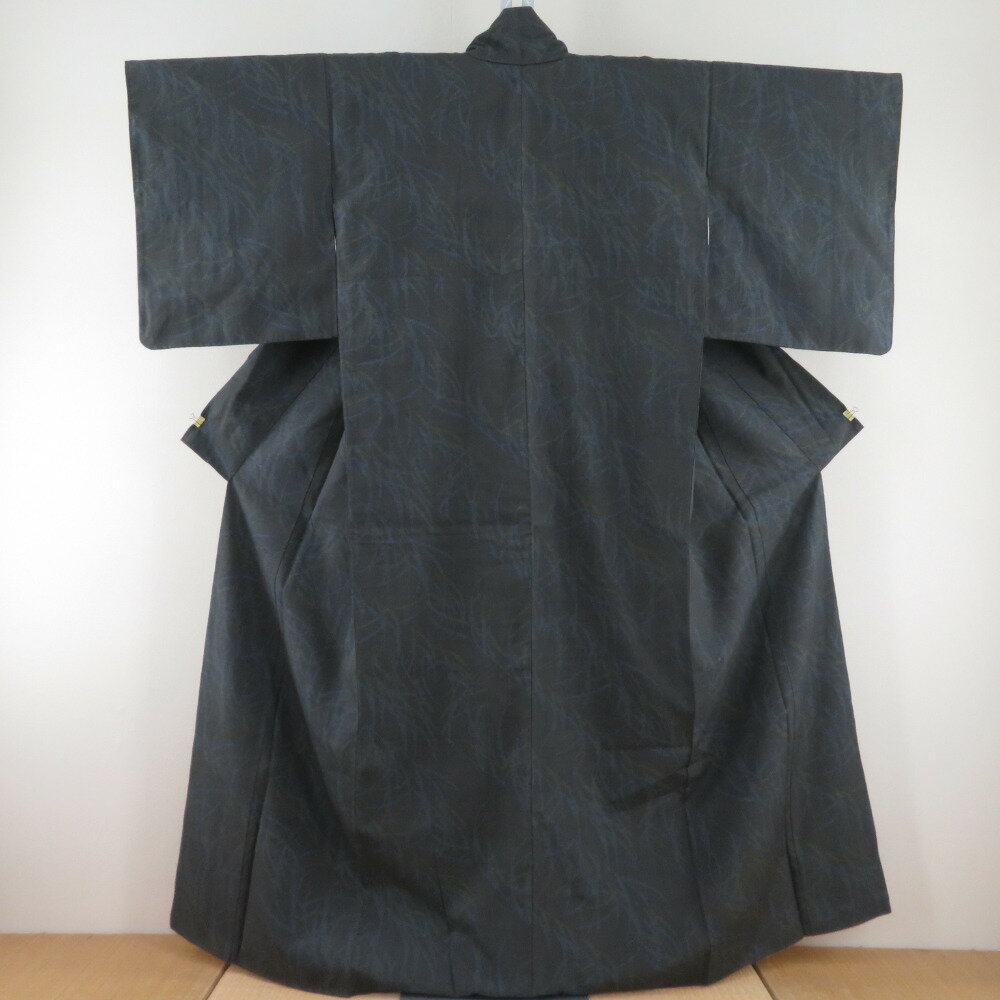 商品コードec13432 アイテム紬 着物 対象レディース カラー グレー 品質表示正絹 サイズ 身丈(肩から)：159cm裄丈：65cm袖丈：49cm前幅：23cm後幅：30cm 保証期間初期不良（到着から1週間）のみ 商品状態 状態ラン...