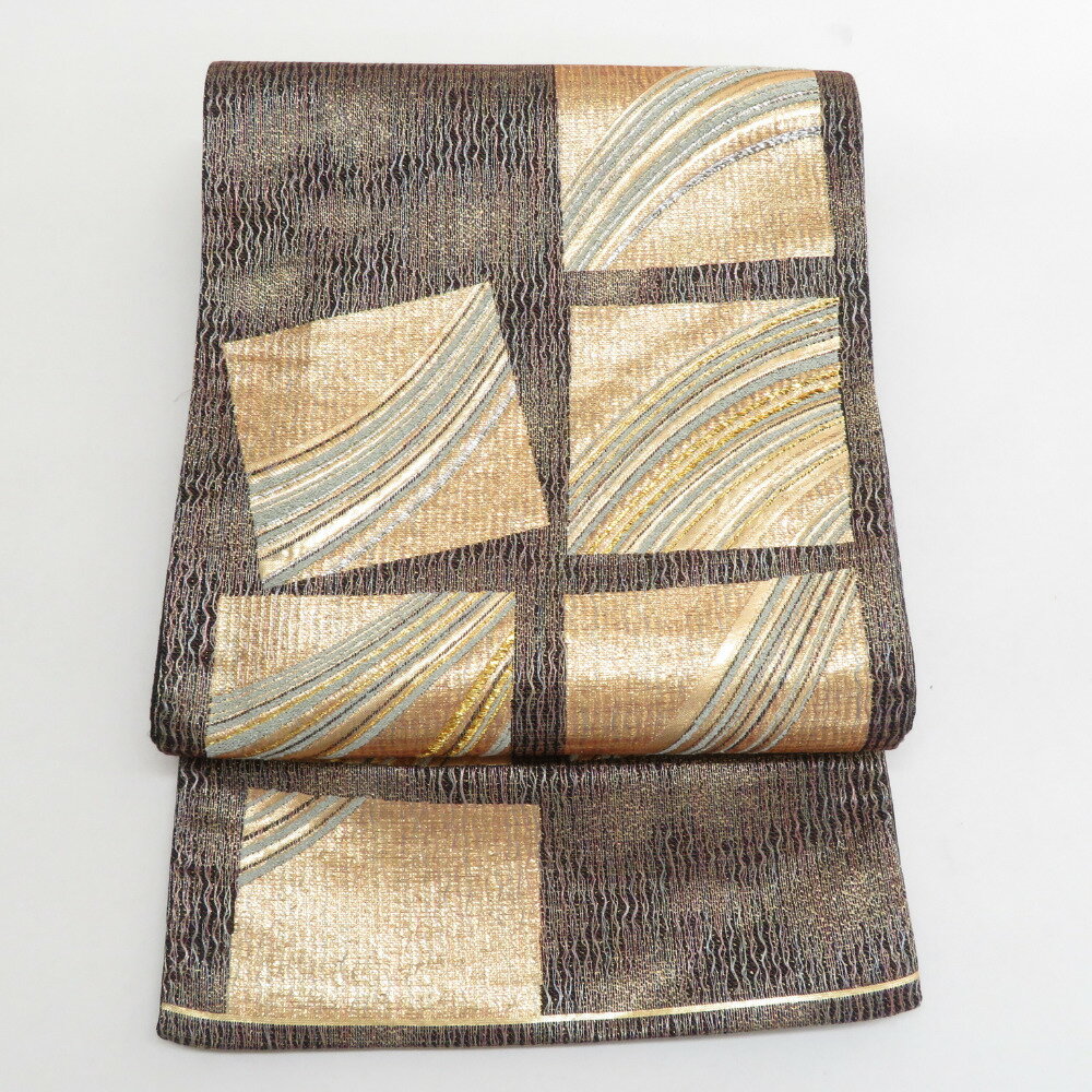 商品コードki8349AB アイテム袋帯 対象レディース カラー 金色 x 黒色 品質表示正絹 サイズ 幅：31cm全長：432cm 保証期間初期不良（到着から1週間）のみ 商品状態 状態ランク 4：やや傷や汚れあり 全体 糸の飛び出し、シ...