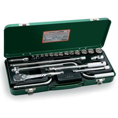 TONE(トネ)の一覧はこちら●差込角9.5mm(3/8inch)●6角,12角●インチ●Multiple●産業機械、自動車などあらゆる分野での組み立て・整備に。●メタルケースと頑丈な梨地トレー、「次世代工具シリーズ」のハンドルを採用してい...