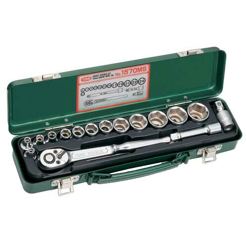 TONE(トネ)の一覧はこちら●差込角9.5mm(3/8inch)●6角●ミリ●Multiple●ボルト・ナットの締付け・緩め作業用。●メタルケースと頑丈な梨地トレー、「次世代工具シリーズ」のハンドルを採用しています。産業機械、自動車などの...