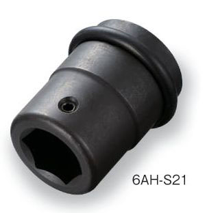 TONE(トネ)の一覧はこちら●差込角19.0mm(3/4inch)●二面幅21mm●6角●二面幅21mm●ミリ●構造用鋼●六角穴付きボルト・ねじの締付け、緩め作業用。●差替式ヘキサゴンビットソケットのソケットのみです。●止めネジM6X8が...