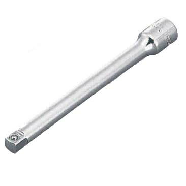 TONE(トネ)の一覧はこちら●差込角6.35mm(1/4inch)●出力角6.35mm(1/4inch)●差込角●構造用鋼●ラチェットハンドルに装着しソケット長を延長。●深くて狭い箇所の作業など、ハンドルが操作しにくい時、ソケットを延長さ...