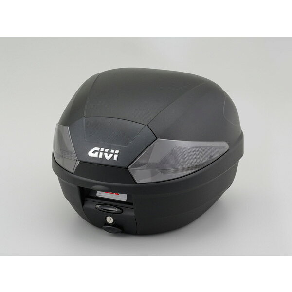 GIVI(ジビ)の一覧はこちら商品説明フルフェイスヘルメットがひとつ収納できるサイズのモノロックケース。本体は未塗装ブラックのシンプルなデザイン。荷台に取り付けるための汎用ベース付きです。2ボタン式フラップロック仕様。カラーTECH未塗装ブ...