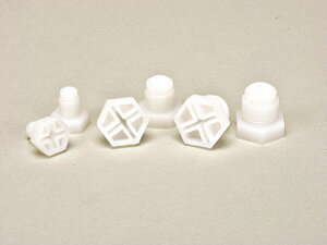 DENSAN(デンサン)の一覧はこちら特徴●タイプ:4分用●電動ドライバー使用可能●プラスドライバー、マイナスドライバー、レンチ、各種コイン使用可能●移設運搬時の配管への異物の流入を防止●23.5x長さ24.5【銀行振込・コンビニ決済】等前...