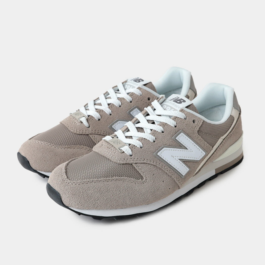 ITEMDETAIL クラシックな雰囲気がファンから絶大な人気を得ている"NEW BALANCE 996 シリーズ"より、レディースモデルが到着です。 アッパーには上質で質感溢れるスエード素材をベースに、メッシュ素材で切り替えたスペシャルモ...