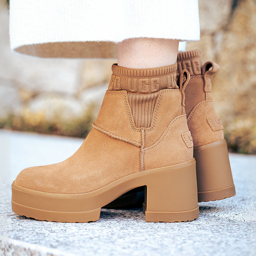 ITEM DETAIL UGGの人気モデル「Brooklyn」ブーツがお好きな方にぜひおすすめしたい、新作チェルシーブーツ。チャンキーラグソール、ツインシームのディテール、UGGロゴ入りニットゴアなど、Brooklynで好評だったディテール...