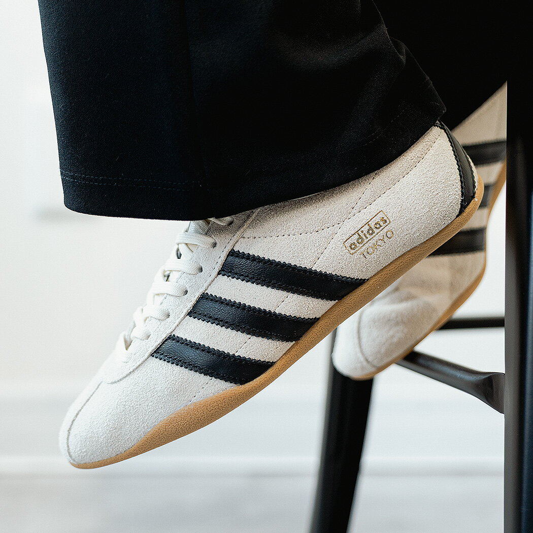 ITEM DETAIL 東京の名を冠したシューズで、レトロなムードを足元に。ビンテージライクな表情とモダンさを併せ持つ、ソフトなスエードアッパーを採用したスリムなロープロシューズです。アウトソールには、アスファルトやコンクリートの路面でも安...