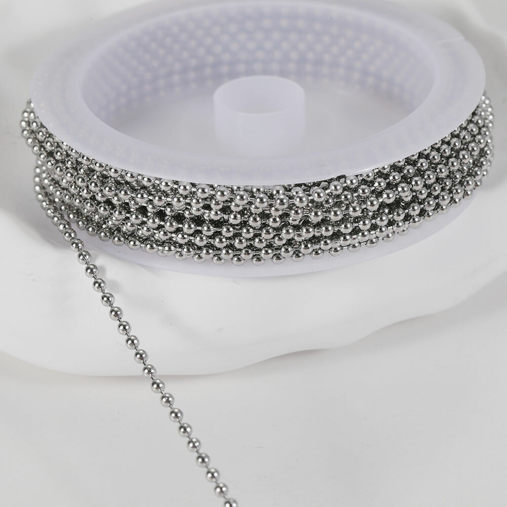 海外直輸入 バイヤー厳選全長5m玉径2.0mmボールチェーン ステンレス製 20個コネクタ付き　　目的な使用法: このボールチェーンキーホルダーパーツは、さまざまなアクセサリー作りに最適です。ネックレス、キーホルダー、ブレスレット、ストラッ...