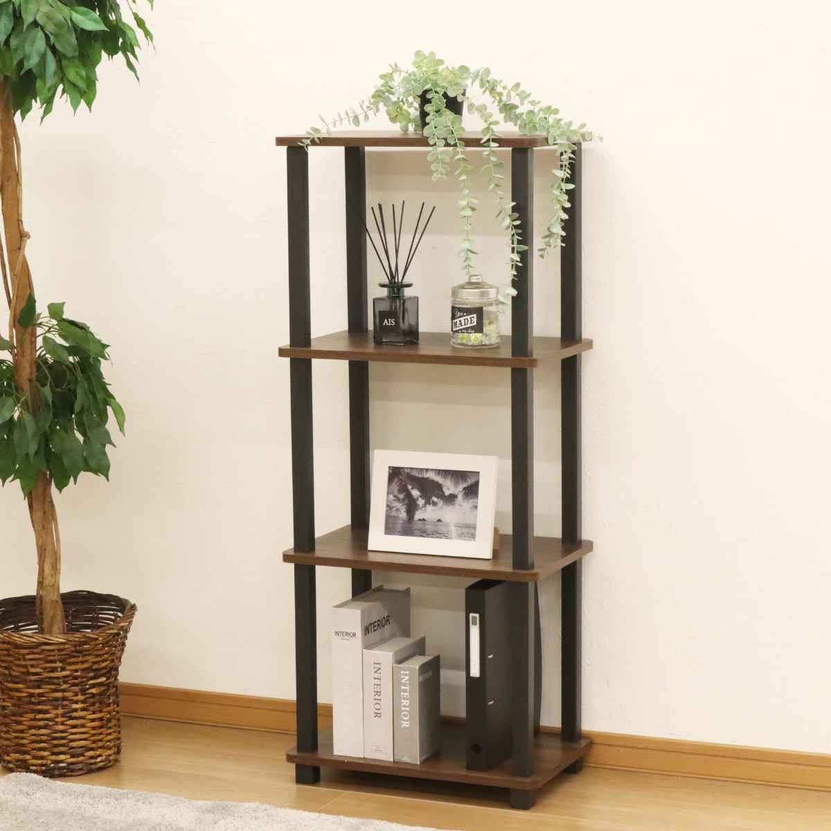 サイズ約 幅47.2×奥行29.7×高さ112.5（cm）重量約 7kg内容量1台材質天板：プリント紙化粧繊維板脚・角ポール：HDPEカラーブラウン生産国マレーシア製耐荷重40kg棚板1枚あたり耐荷重10kg組立状態お客様組立品梱包サイズ梱...