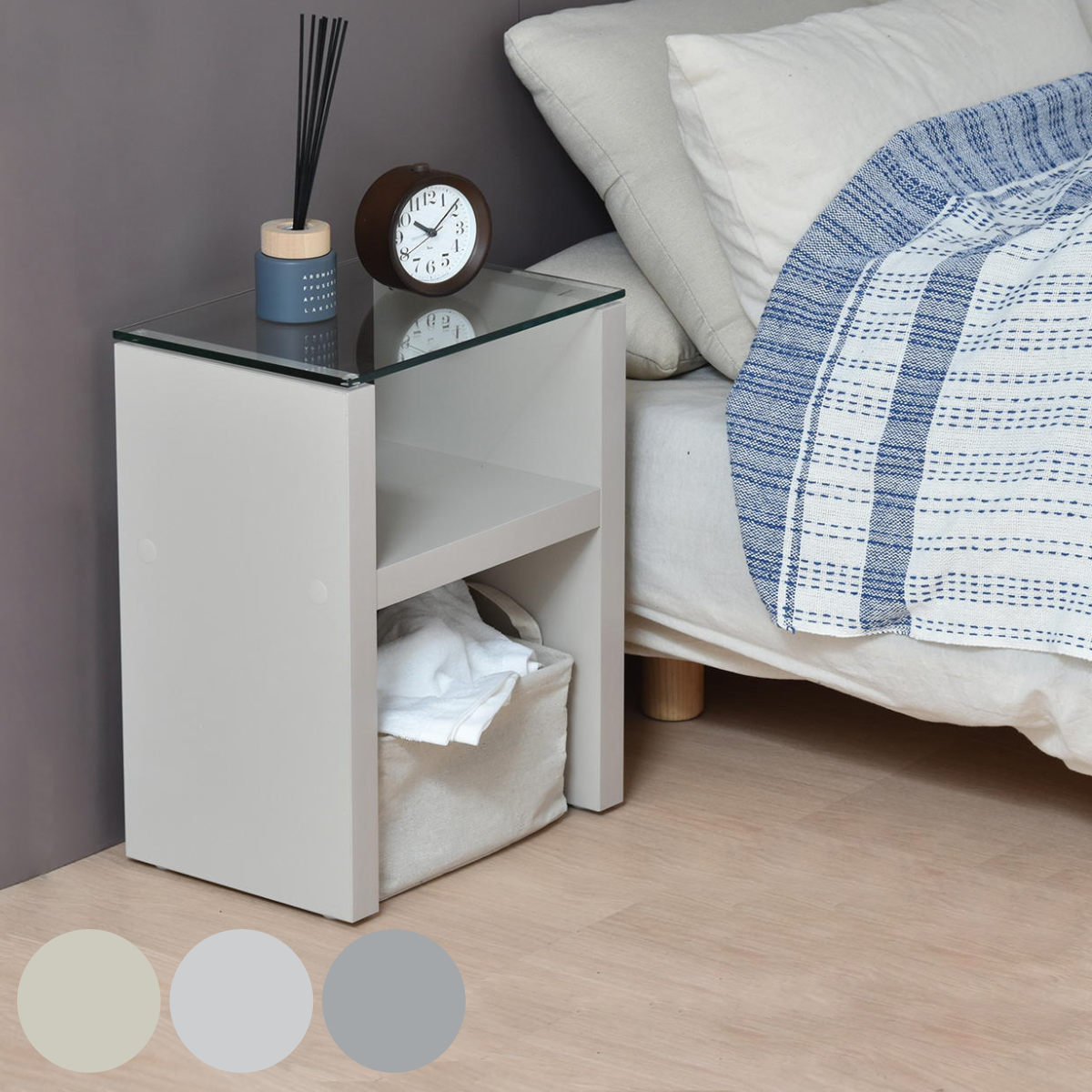 サイズ約 幅38×奥行26×高さ48.5（cm）重量約 6kg内容量1台材質天板：8mm強化ガラス棚板・側板：中質繊維板にメラミン貼り種類ベージュ、ライトグレー、ダークグレー耐荷重天板：約20kg棚板：約15kg組立状態完成品（一部取付）区...