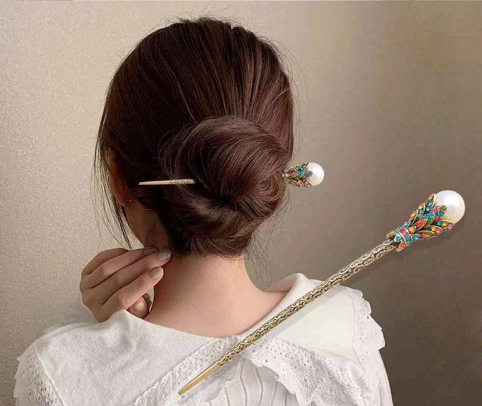 カラフルホーム かんざし レディース 蓮花 チューリップ 花モチーフ ラインストーン ヴィンテージ風 ヘアスティック 和風 中華風 ヘアアクセサリー 華やかな花モチーフで上品に。レトロ感漂う大人のかんざしアクセ。 商品説明繊細な花モチーフと...