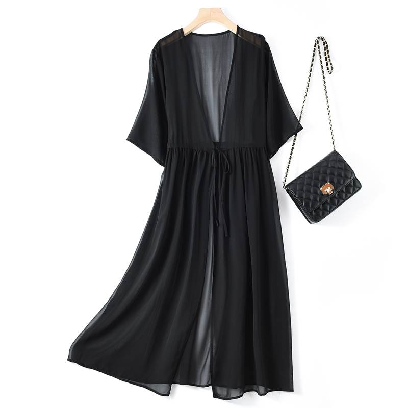 透け感が涼しげなトップス。カーディガンとしても活躍しますが、中にインナーを着込んでワンピース風にしてもエレガントです。色展開 ブラック レッドサイズ ワンサイズサイズ(cm)ワンサイズ /バスト 108 /肩幅 40 /袖丈 30 /着丈 ...