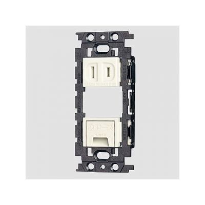 商品詳細サイズ商品説明 【特長】 【仕様】 ●埋込絶縁扉付コンセント ●アースターミナル付 ●定格:15A125V ●絶縁取付枠付 ●適合プレート:フルカラー3コ用 ●適用電線:600Vビニル絶縁電線(IV)、600Vビニル絶縁ビニルシース...