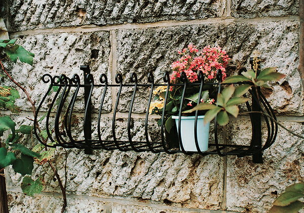 商品詳細サイズ商品サイズ（mm）：W1484×H320×D313 重量(kg)：8材質材質：ロートアイアン 色：黒生産国インドネシア組み立てについて完成品送料について■送料 送料無料。九州・四国・北海道・沖縄・離島ご注文は配達不可のためキャ...