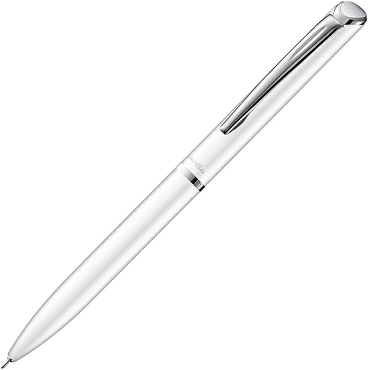 スッと書けてサッと乾くエナージェルシリーズにギフトにも利用できる高級タイプが登場。本体は光沢を抑えたマットタイプ。筆記時、本体を回転させて芯をペン先から出して使う繰り出し式機構。Philo(愛する)とGraphy(書くこと)という意味を持っ...