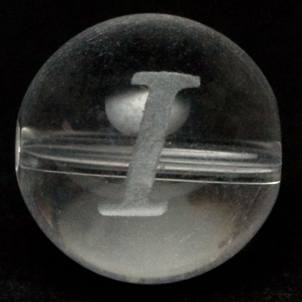 【仕様】サイズ：約12mm穴径：約1.2mm【原産地】ブラジル【パワーストーン】水晶：万能のパワーストーンとしてお馴染みです。邪気祓い、場の浄化の他、あらゆる開運のサポートとして力を発揮するとされます。古くは氷の化石と思われ、水のような透明...