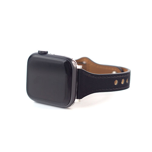 スリムライン、どんなスタイルにも合わせやすいシンプルなApple Watch本革バンド。ピンを合わせるだけでサイズ調整が簡単!※こちらは【取り寄せ商品】です。必ず商品名等に「取り寄せ商品」と表記の商品についてをご確認ください。WEARPLA...