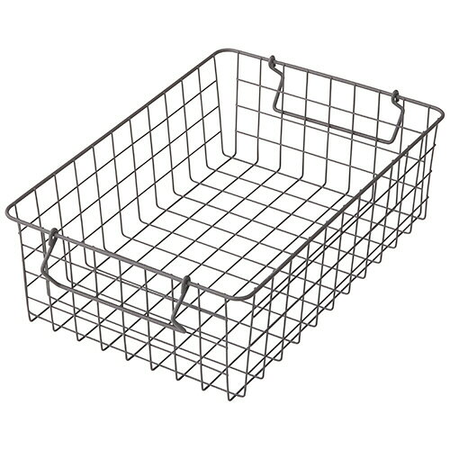 シンプルなデザインのワイヤーバスケット。見せる収納に好適。※こちらは【取り寄せ商品】です。必ず商品名等に「取り寄せ商品」と表記の商品についてをご確認ください。N-8327。衣料・生活用品 ＞ 生活雑貨 ＞ 家庭用収納 ＞ リビング収納。●シ...