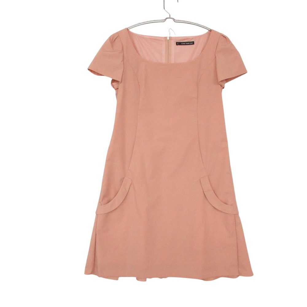 商品名 FOXEY フォクシー ワンピース フラッピードレス FLAPPY DRESS 27489 ハーフ 膝丈フレンチスリーブ フリル ピンクベージュ 40【L】 レディース 【中古】 表記サイズ 40（L） 実寸サイズ 【肩幅】約37c...