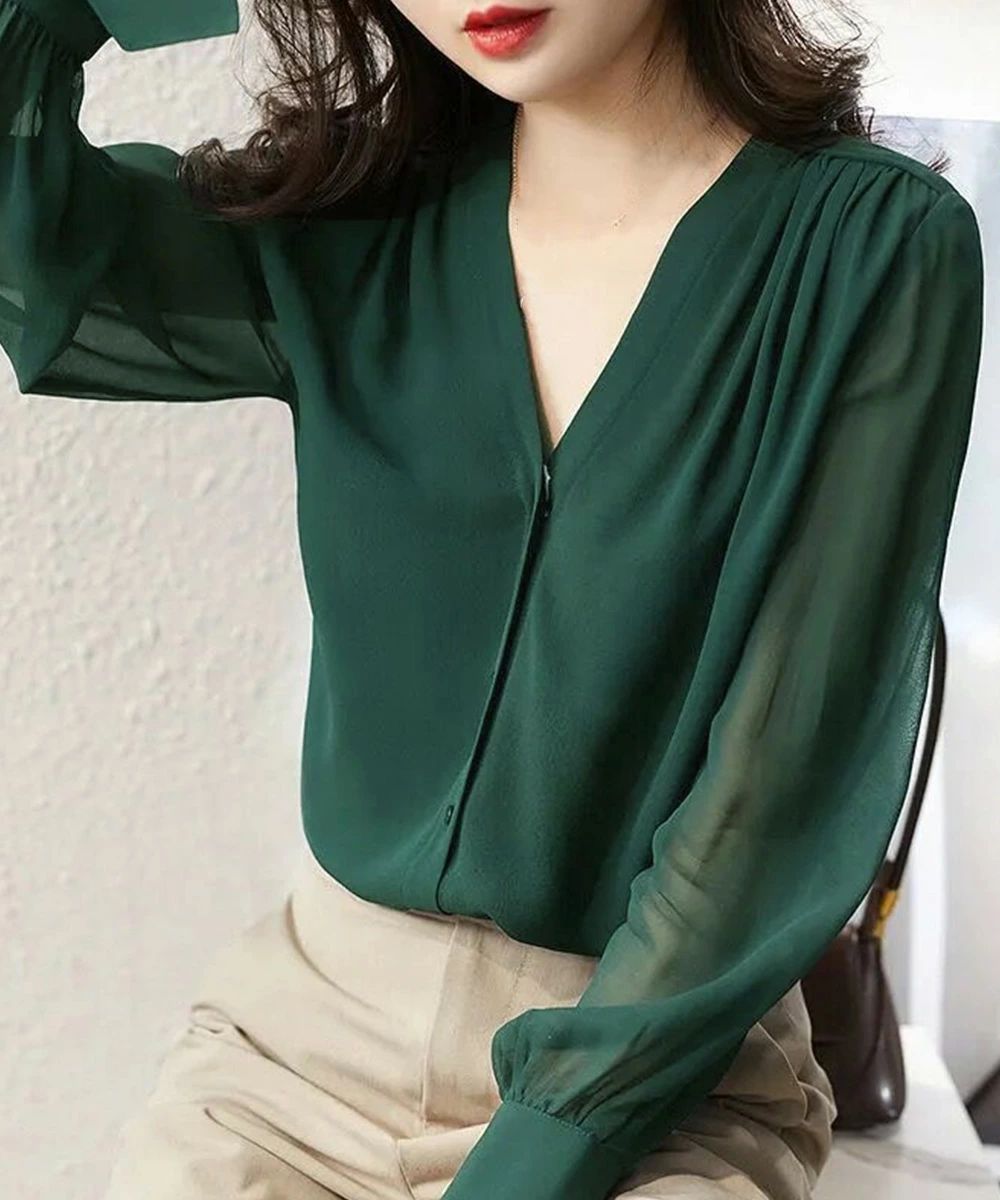 当店は他の店舗と在庫を共有し、商品の販売をおこなうとおりますため、ご注文をいただいた商品が在庫切れの状態になっている可能性をご承知おきください。 通常の商品は発送まで約4-6間を予想しておりますが、発送前には全ての商品を精密に検査いたします...