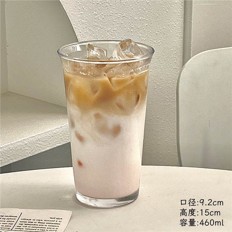 　　　 ◆◇◆売れている秘密◆◇◆ 【おしゃれなグラス】の人気カフェにいるかのような気分を味わえる、シンプルで洗練された透明ガラスコップです。極めて高い透明度を誇るガラス素材を使用しており、中に入れたドリンクのグラデーションや氷のきらめきを...