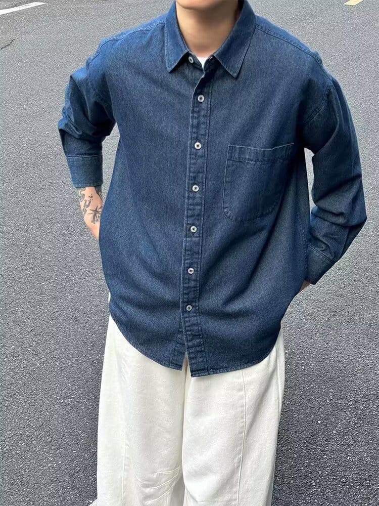 　　　 ◆◇◆売れている秘密◆◇◆ 【こなれ感漂うメンズデニムシャツ】ヴィンテージ風のウォッシュ加工を施したこのデニムシャツは、深みのあるインディゴブルーが落ち着いた大人の雰囲気を演出します。トレンドのドロップショルダーデザインを採用してお...