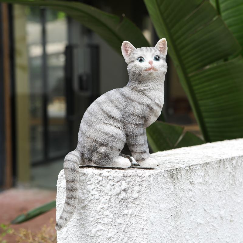 　　　 ◆◇◆売れている秘密◆◇◆ 【リアルな猫の置物】本物の猫がそこにいるかのような、細部までこだわり抜かれた精巧な作りが特徴です。毛並みの質感から愛くるしい表情、しなやかなポージングまでリアルに再現されており、見るたびに心が癒やされます...