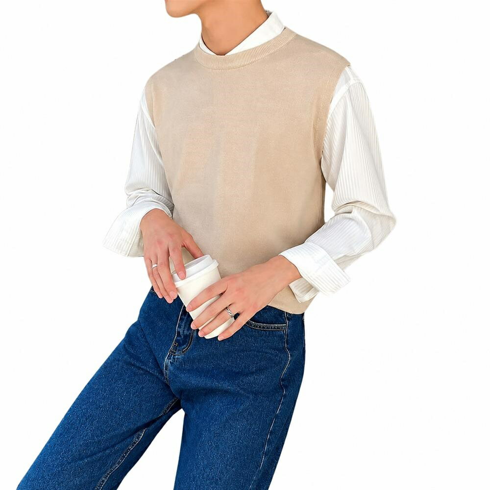 　　　 ◆◇◆売れている秘密◆◇◆ 【上品なシンプルデザイン】洗練された「ニットベスト メンズ」は、落ち着いたグレーカラーで大人の余裕を演出します。無駄のない「丸襟 セーターベスト」は、シャツやTシャツとの相性も抜群で、都会的な「カジュアル...