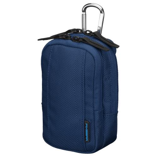 Wポケット式でカメラやスマホなどをまとめて収納 背面メイン収納部寸法 : W65×H120×D35mm 前面サブ収納部寸法 : W65×H120×D15mm 表面生地材質 : 1680Dナイロン 背面に縦横ベルト対応の面ファスナー、カラビナ...