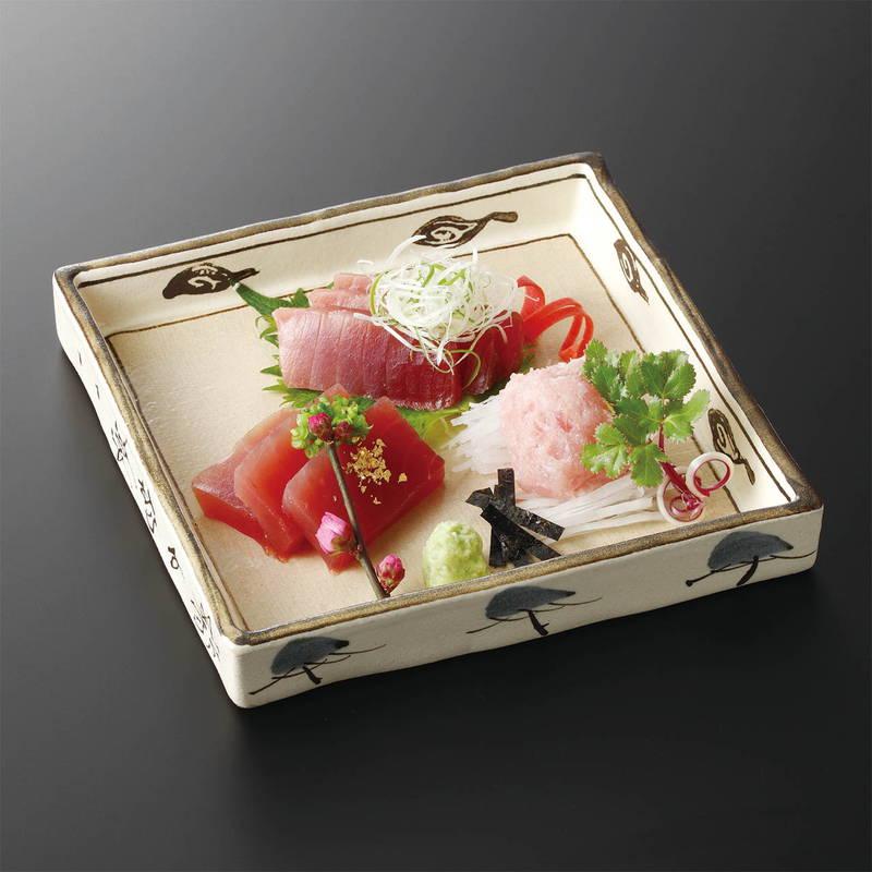 商品情報内容セット1：めばちマグロ 赤身柵(180g)×1・マグロたたき（100g）×1セット2：めばちマグロ 赤身柵(180g)×1・中トロ柵(200g)×1セット3：めばちマグロ 赤身柵(180g)×2・マグロたたき（300g）×1生産...