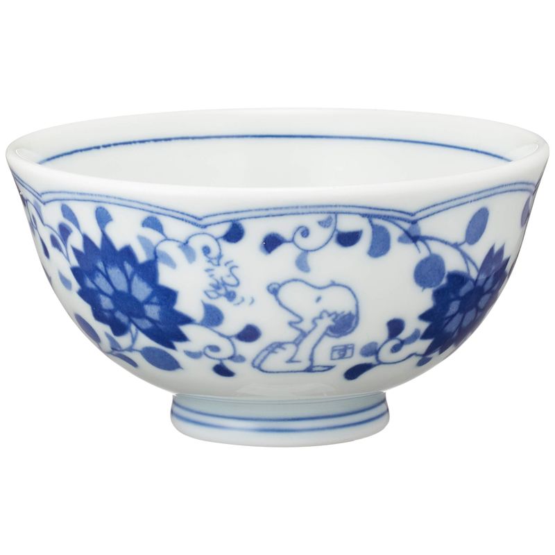 【メーカー・ブランド名】金正陶器【JAN】4964412630315【個装サイズ】11.3×11.5×6.4cm【重量】200【商品説明】いつも一緒にいたい私(僕)のお気に入りのキャラクター!伝統的な染付の唐草模様とスヌーピーのコラボレーシ...