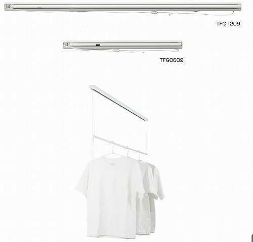 商品説明選べる2サイズ しっかり干せて、スッキリ収納 本商品はTF0090の後継品です新デザインでよりスタイリッシュになりました 従来の竿長さ600mmに加え、新たに1200のサイズを追加 より設置場所や洗濯物量に合わせてお選びできるように...