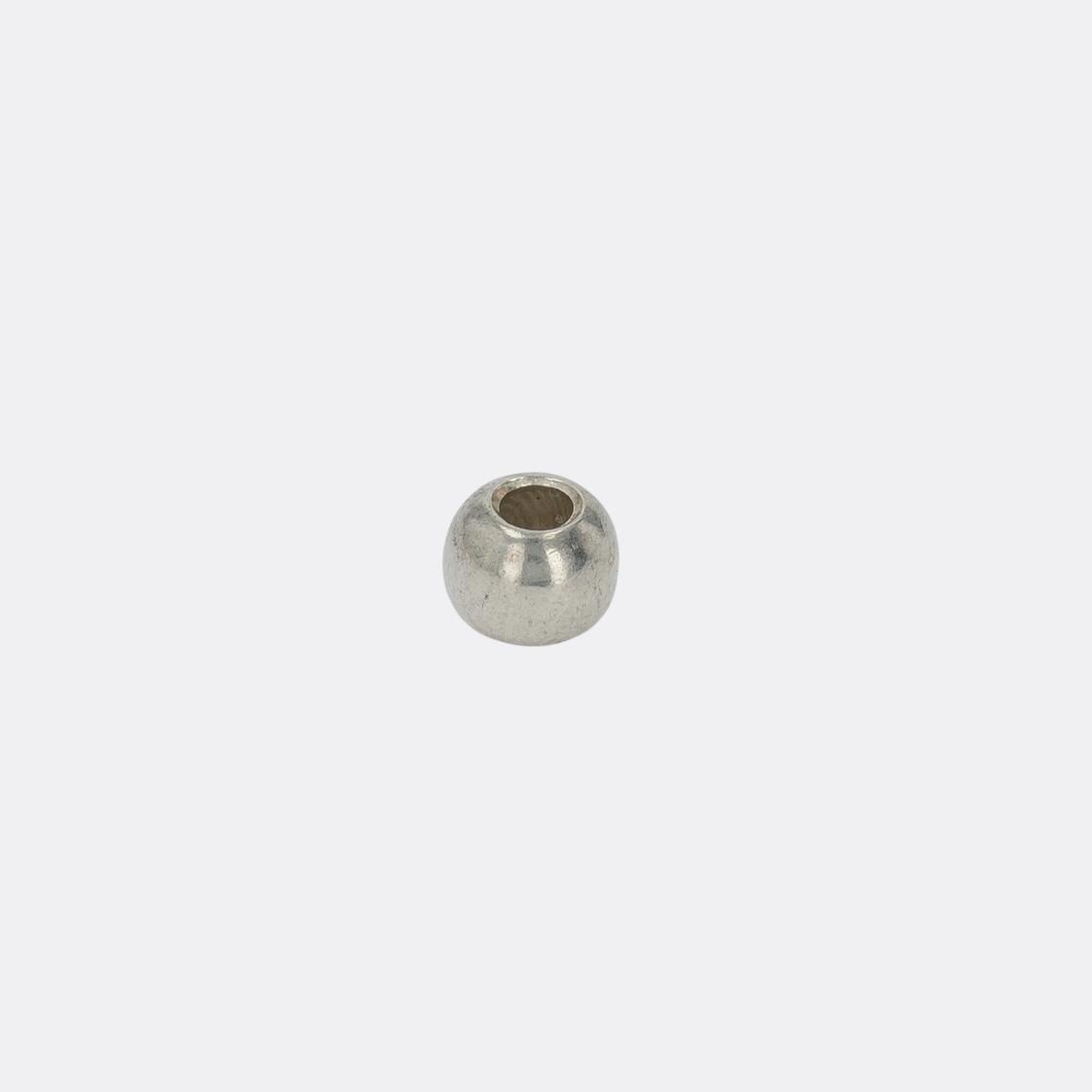 ブランド ゴローズ カラー シルバー 素材 - サイズ -|サイズガイドはコチラ 実寸 縦3.82mm 横4.61mm 重さ 0.41g 商品の状態 ランクB 付属品 無 注意事項 商品に関するお問い合わせは最寄りの店舗へご連絡下さい。 C...