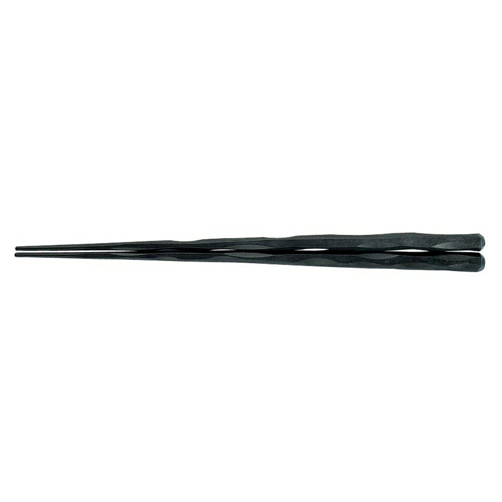 【PBT　六角一刀彫箸　黒　24cm　10膳入　90030860】 ●サイズ：全長240mm ●材質：PBT樹脂 ●耐熱温度：200℃ ●入数：10膳入 ●日本製 ●食器洗浄機・消毒保管庫・電子レンジ対応 ■耐熱温度200℃の業務用PBT樹...