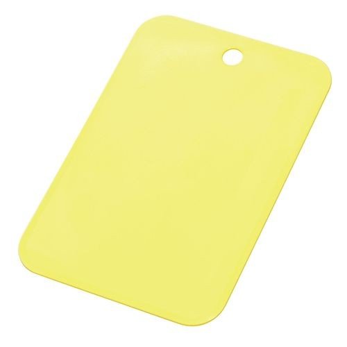 【スウィーツカラーシート　S　バナナ】 ●サイズ：300mmx200mmx厚みH2mm ●重量：117g ●材質：ポリプロピレン（耐熱100℃） ●食器洗浄機対応 ■食材ごとにまな板を使い分けていただくことで、他へのにおい移りも防げます。 ...