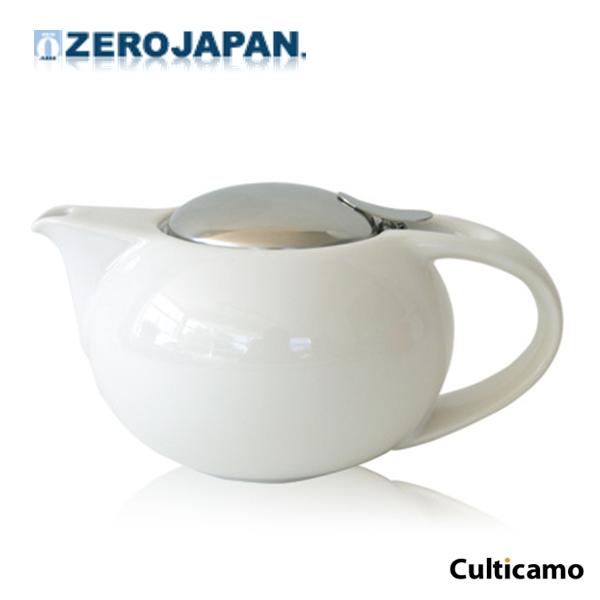 【ゼロジャパン サターンティーポット（M）BBN-17 】 ●サイズ：180mm×130mm×高さH95mm ●口径：70mm ●容量：0.52L ●茶こし付 ■ステンレススチールのフタと陶器の本体のコンビネーションが魅力の【ZERO JA...