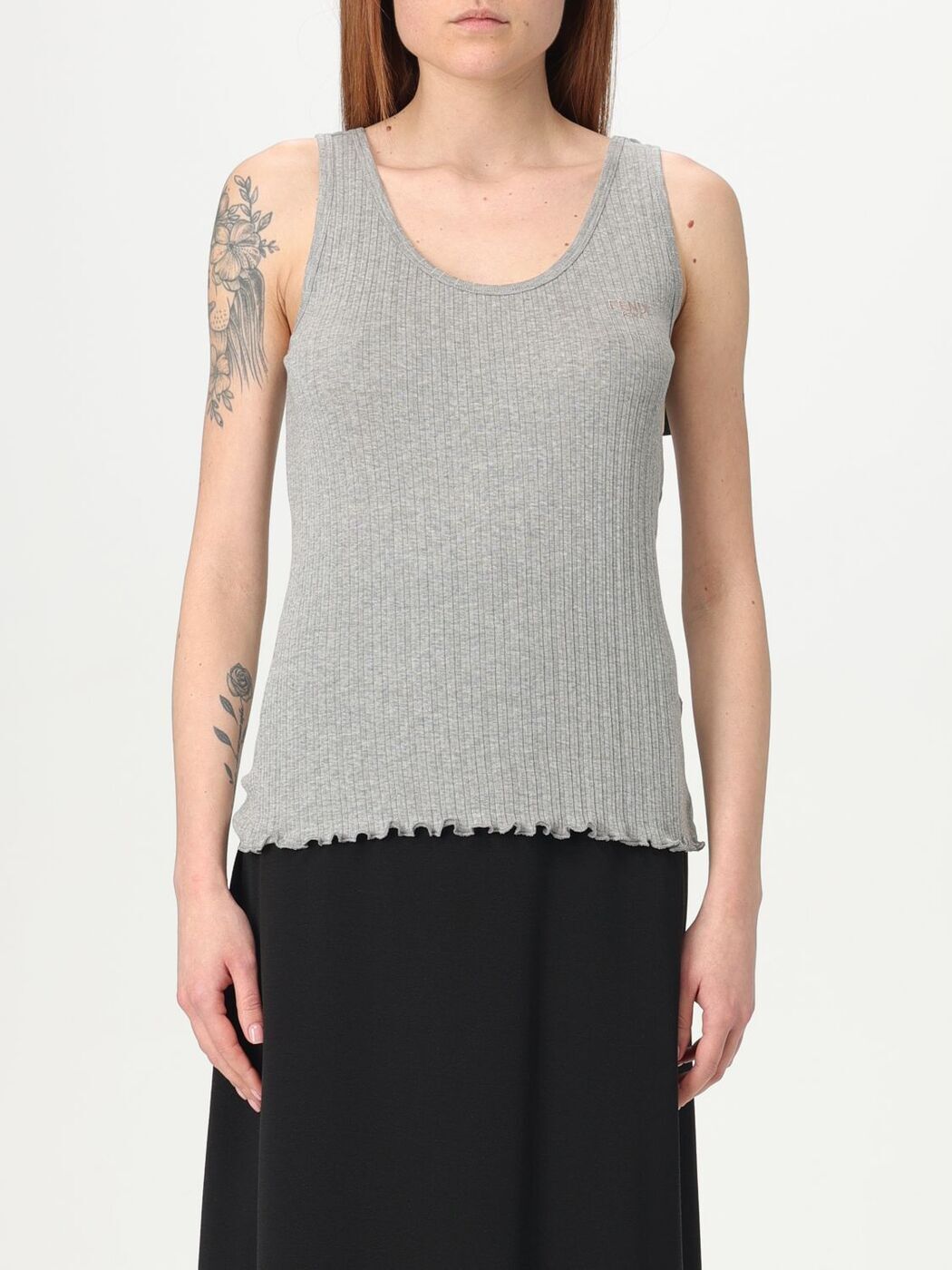 楽天市場】FENDI(サイズ(S/M/L)S)(トップス|レディース 楽天市場】FENDI(サイズ(S/M/L)S)(トップス|レディース
