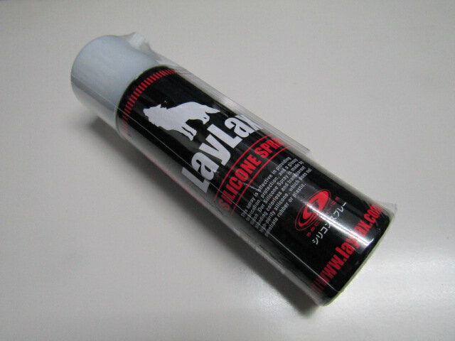 ライラクス　シリコンスプレー新品です。 ゴム、プラスティックを侵さない無色透明の高純度シリコンを配合することにより、潤滑と保護、艶出しに効果を発揮します。 ハンドガンのピストンヘッドやシリンダー内壁、チャンバー、スライド、トリガー、ハンマー...