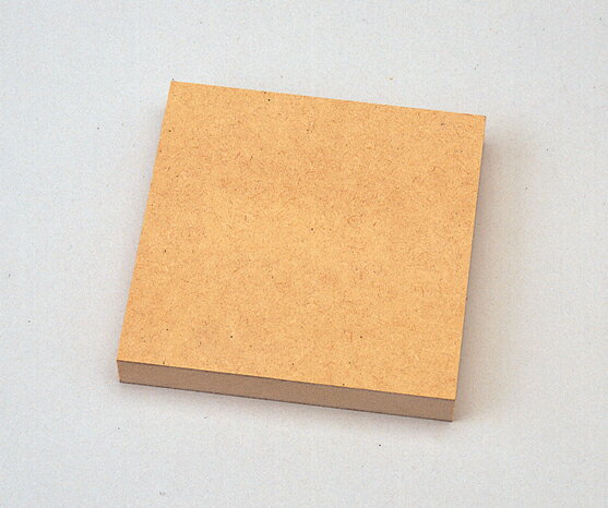 大きさ:225×200×9(mm) 紙と同質、紙より厚くて強い 表面は硬く平滑で、中は緻密。 加工面がきれいに仕上がります。 ※メーカーの都合により、商品の仕様、デザイン等予告なく変更　される場合がございます。予めご了承くださいませ。※商品...