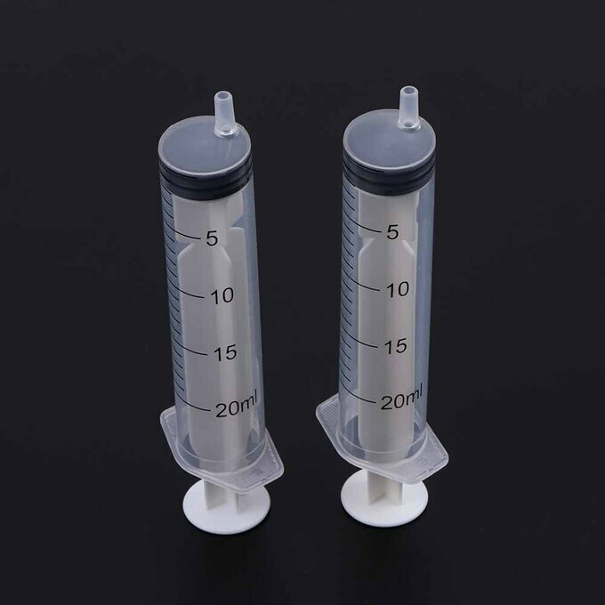 仕　様 サイズ約21×121mm材　質プラスチック製 重さ約1.6g/袋 入　数 1ヶ 注意事項 商品の一部には、生産過程上において、歪み・メッキムラ・色ムラ・サビ・多少の柄ずれなどある場合があります。ご返品とご交換は出来かねますので、予め...