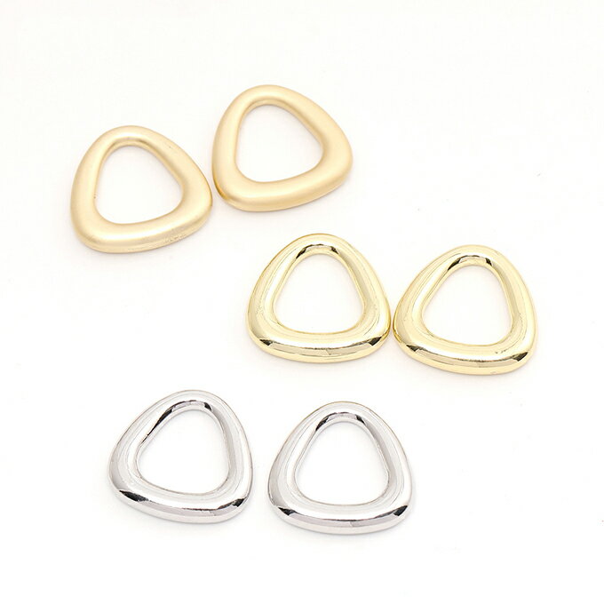 仕　様 サイズ約19×19mm材　質合金製重さ約29g/袋 入　数 10ヶ 注意事項 商品の一部には、生産過程上において、歪み・メッキムラ・色ムラ・サビ・多少の柄ずれなどある場合があります。ご返品とご交換は出来かねますので、予めご了承の上ご...