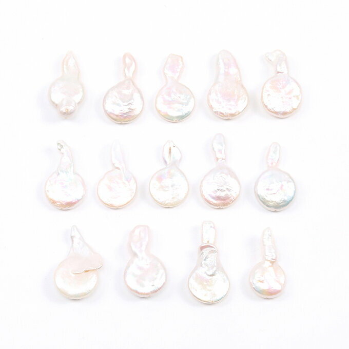 仕　様 サイズ写真参考材　質天然素材重さ約2.2-3.6g/袋 入　数 1ヶ 注意事項 商品の一部には、生産過程上において、歪み・メッキムラ・色ムラ・サビ・多少の柄ずれなどある場合があります。ご返品とご交換は出来かねますので、予めご了承の上...